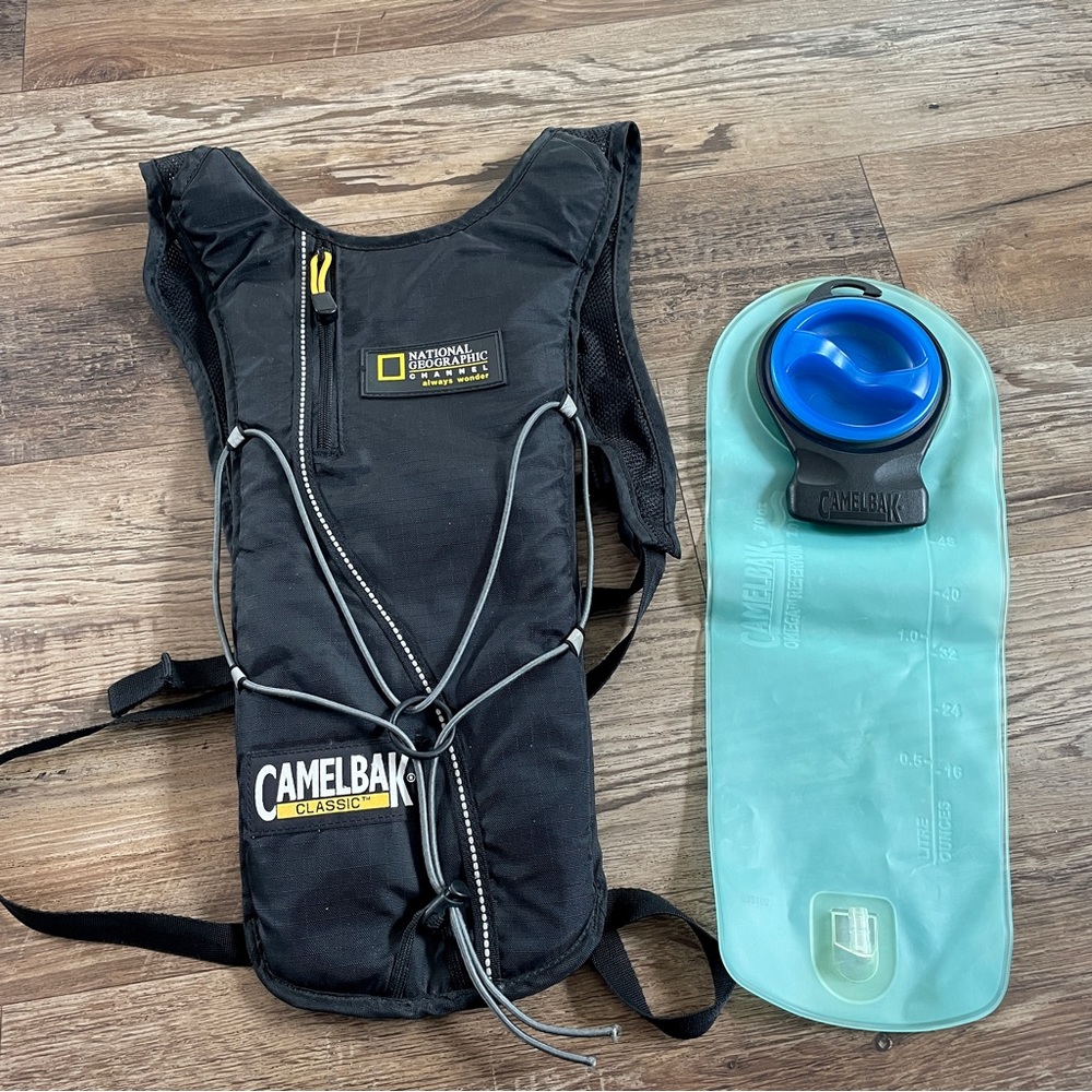 Camelbak Classic National Geographic Hydration Pack - Gem